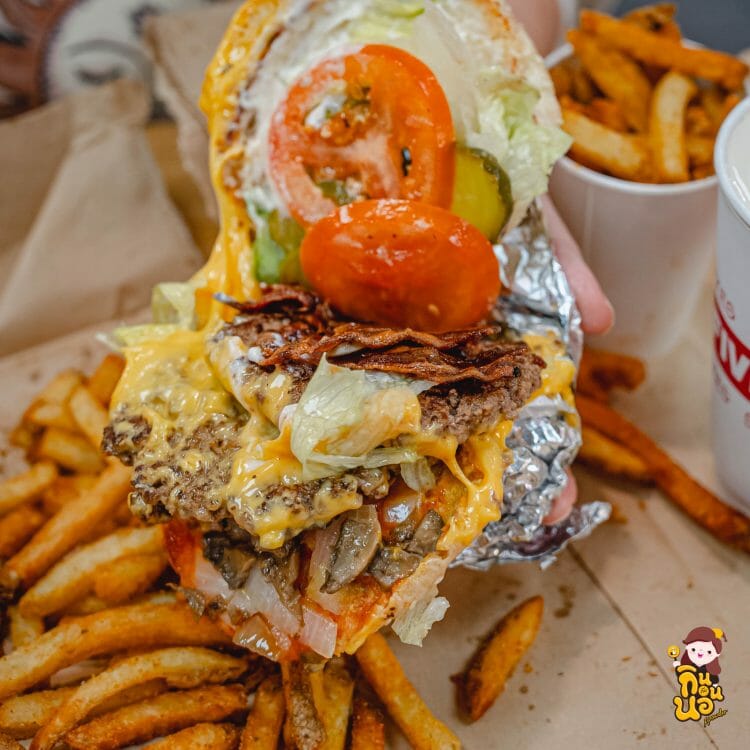 Five Guys Burger 1 ใน 3 สุดยอดเบอร์เกอร์อเมริกา - lulla : ร้านกิน . ที่เที่ยว . และเมนูน่าทำ